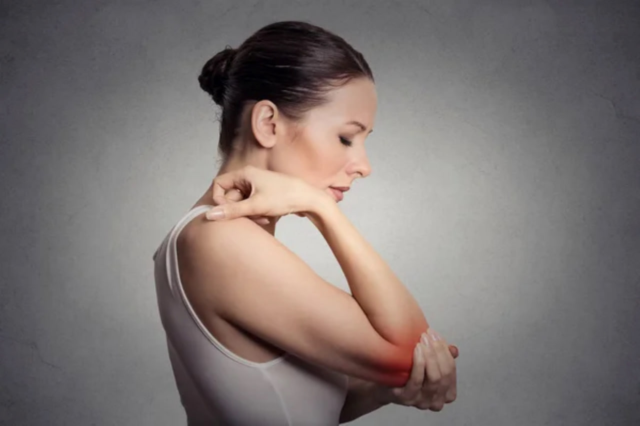 Muscle Spasm In The Elbow: How To Manage Discomfort